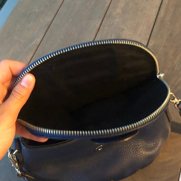 Marc Jacobs | Bags | Marc Jacobs Classic Q Navy Blue Leather Crossbody ...